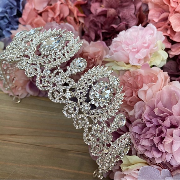 Accessories | Stunning Royal Crest Princess Queen Crystal Bridal Tiara ...